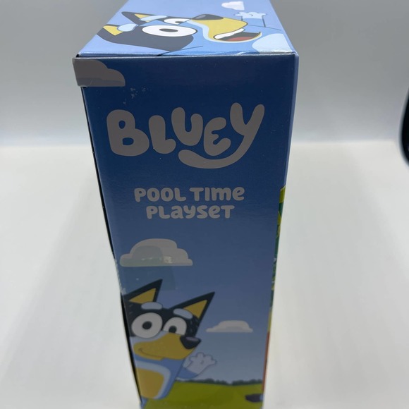Bluey | Toys | Bluey Pool Playset And Figure 25 Inch Articulated Figure ...